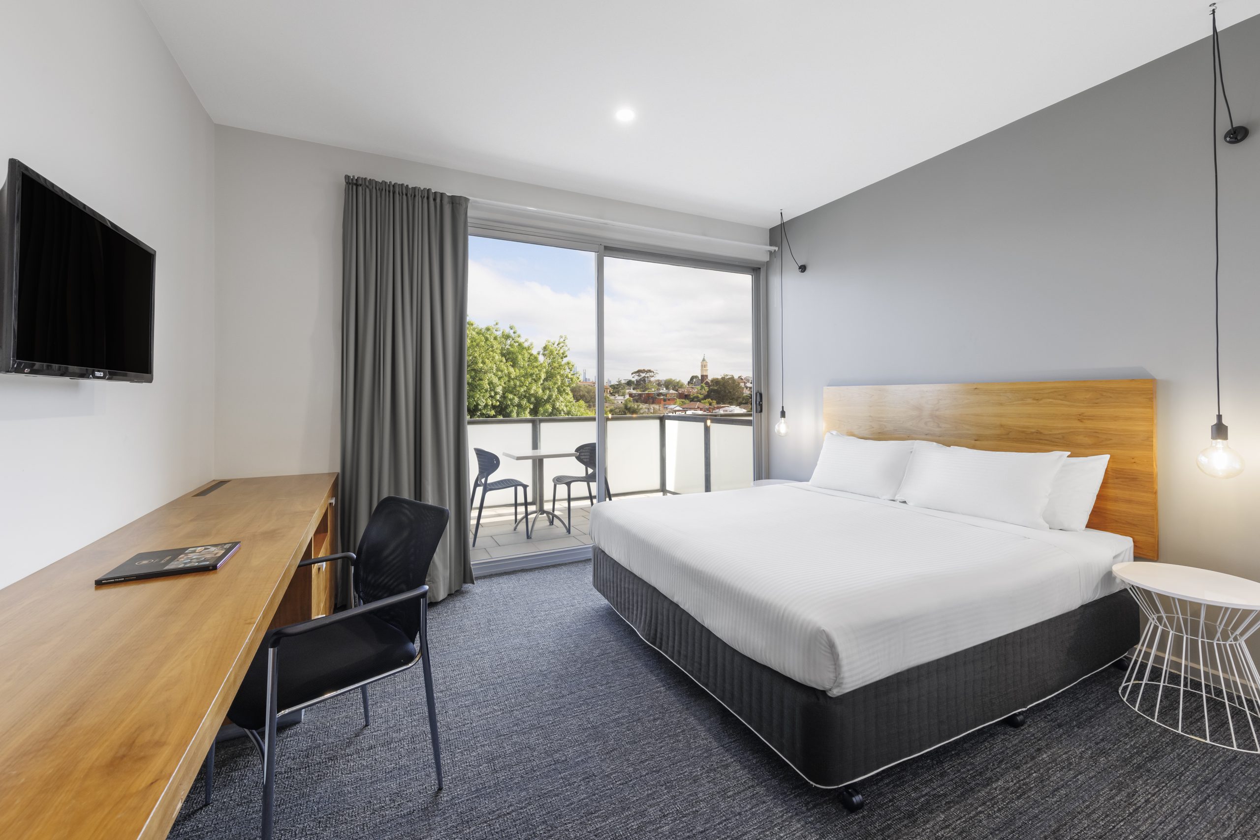 Deluxe with Balcony | Cosmopolitan Hotel