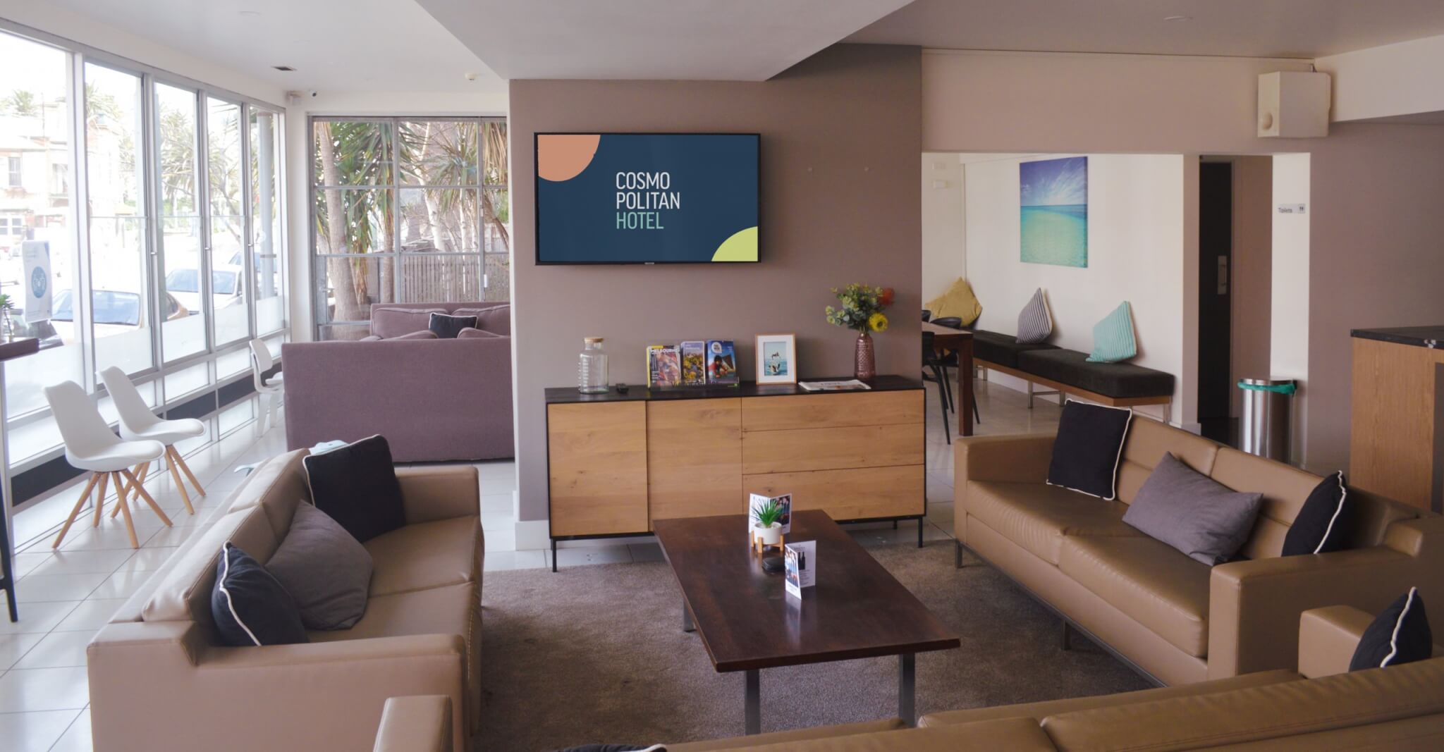 Guest Lounge 001 | Cosmopolitan Hotel